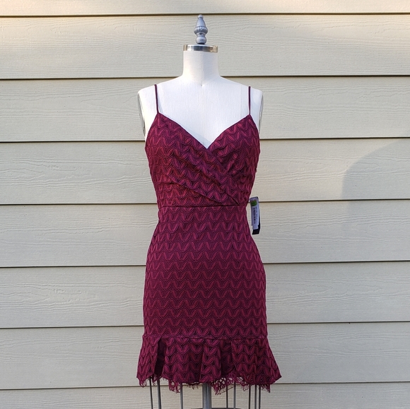 Jodi Kristopher Floral Embroidered Dress Floral Embroidered, 58% OFF